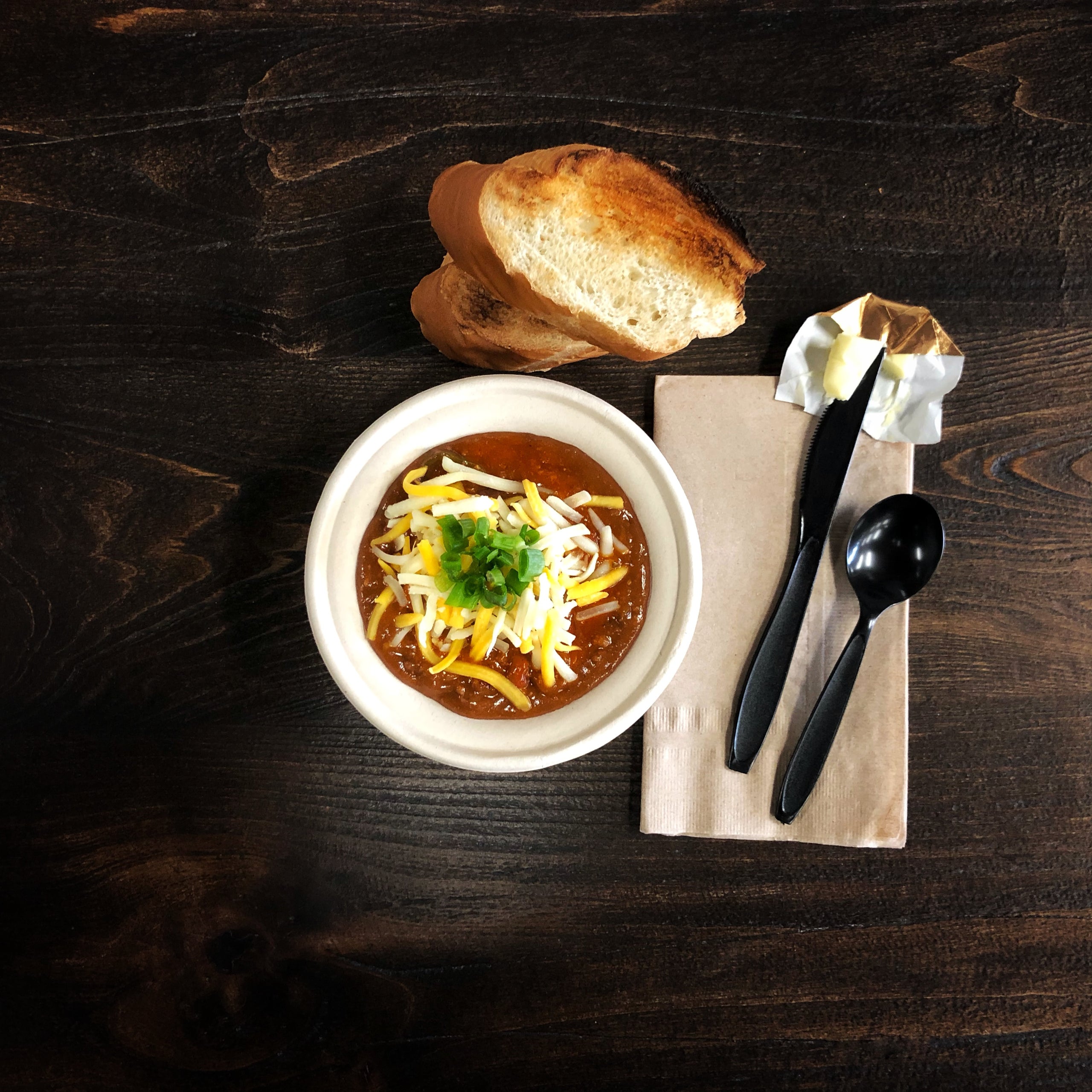 SOUPS & CHILI* | MAX'S DELI